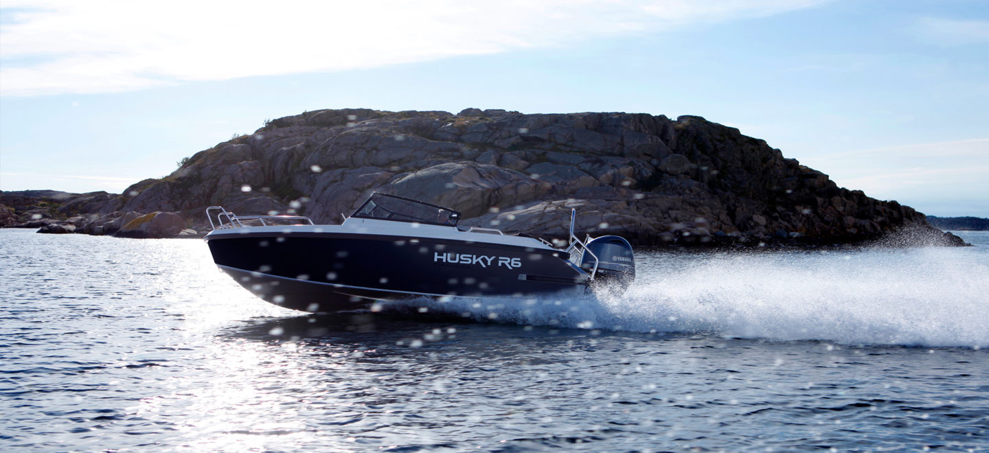 Husky R6 - Gridsvåg Båt & Motor AS